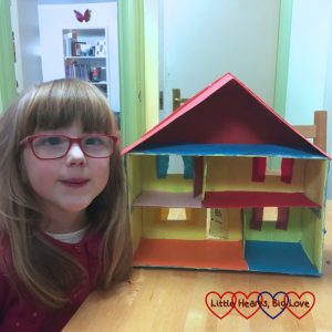 Crafting with kids: creating a shoebox house - Little Hearts, Big Love