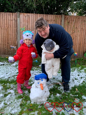 The first snow of the year - Little Hearts, Big Love