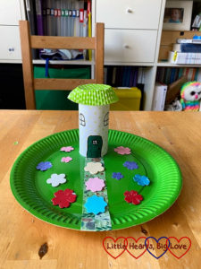 Making fairy houses - Little Hearts, Big Love