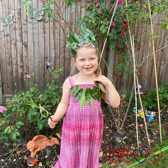 10 fun nature crafts and activities for kids - Little Hearts, Big Love