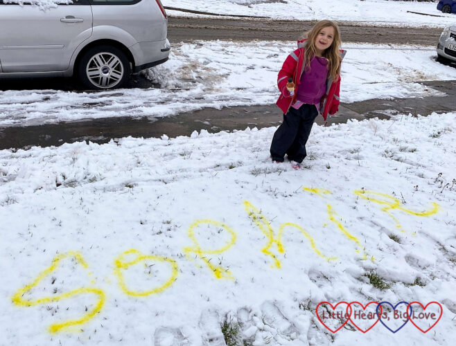 Making the most of the snow: seven snow-day activities - Little Hearts ...