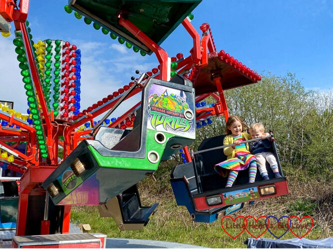 An afternoon of fun at the fair - Little Hearts, Big Love