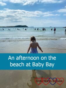 An afternoon on the beach at Baby Bay - Little Hearts, Big Love
