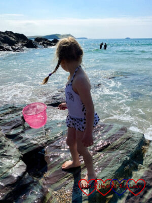 An afternoon on the beach at Baby Bay - Little Hearts, Big Love